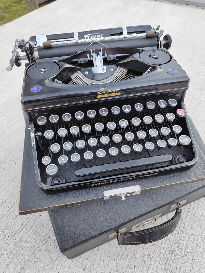 TRIUMPH Norm 6 / Typewriter - Etsy