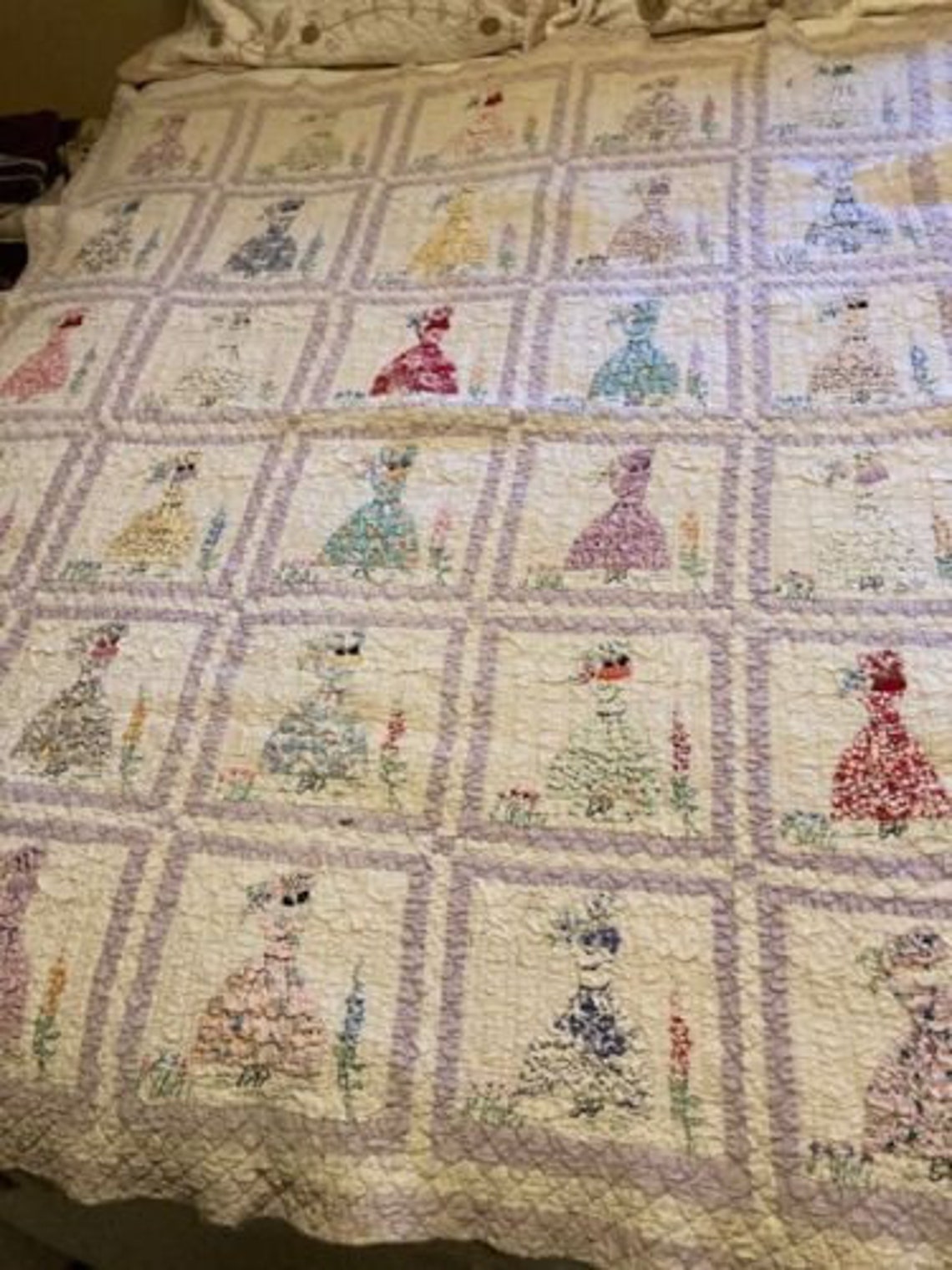 Antique Hand Stitched Appliqued Girl and Bonnet Quilt. 52 X 64 - Etsy