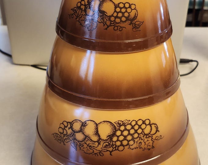 Vintage Pyrex Old Orchard Nesting Mixing Bowls Brown Harvest Fruit, 401 ...