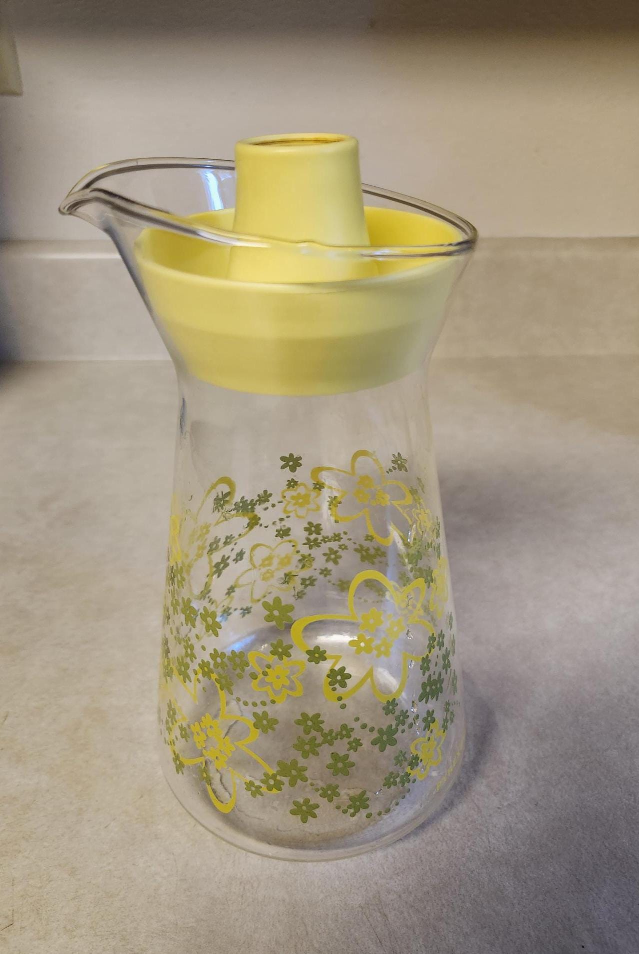 Vintage 1969 Pyrex Glass Carafe Pitcher Spring Blossom Crazy Daisy ...