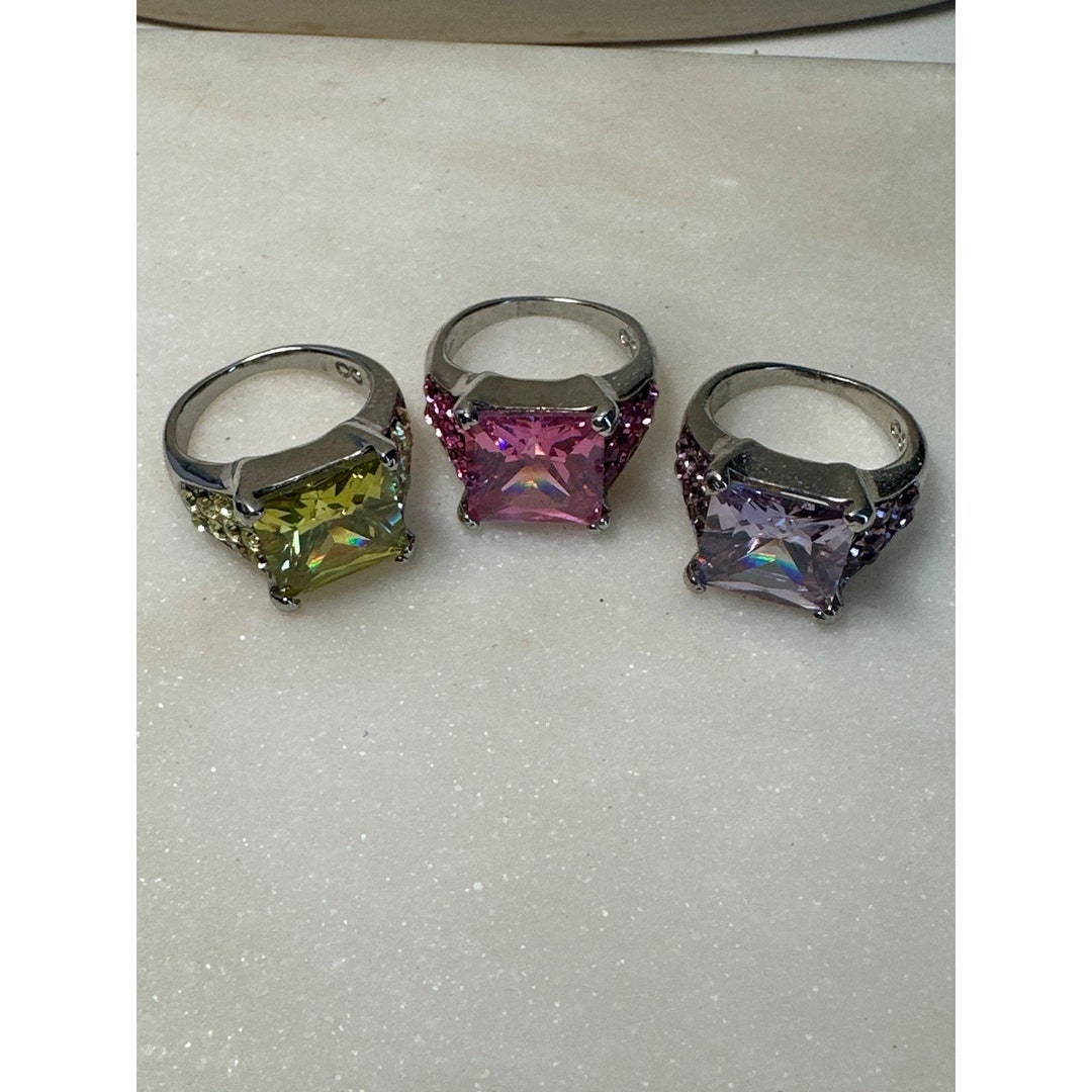 Vintage Monochromatic Faux Gem Ring - Etsy