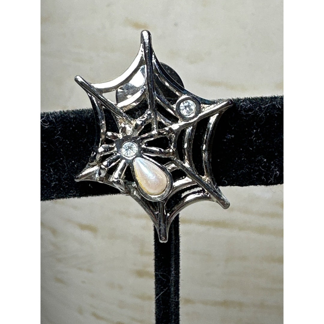 Vintage Avon Spider Tack Pin - Etsy