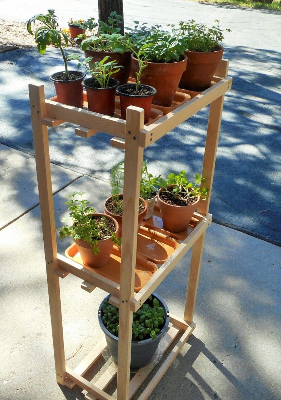 DIY Plant Stand / Harvest Rack - Etsy