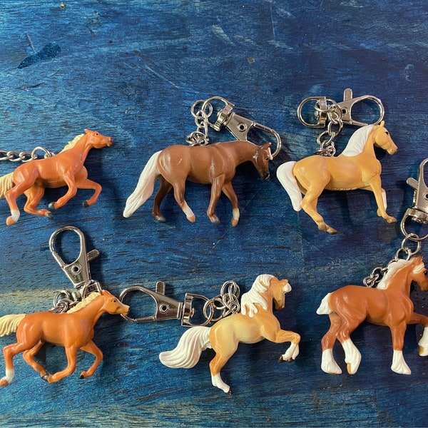 Horse Keychain - Etsy