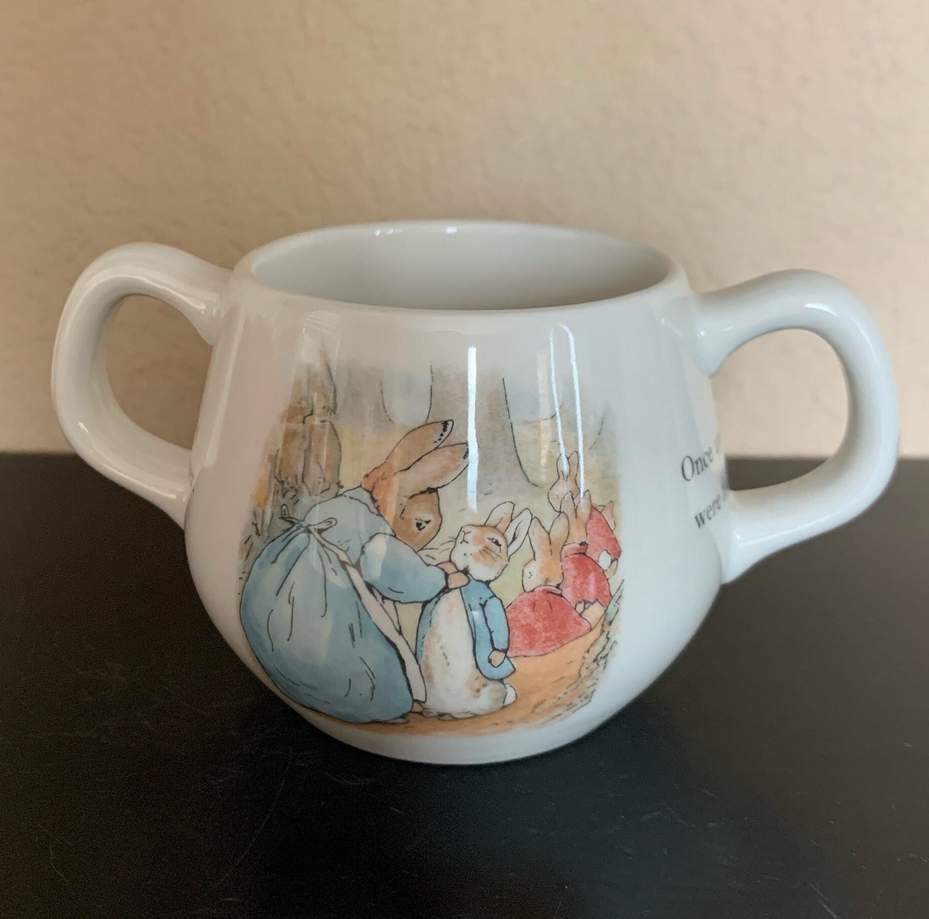 WEDGEWOOD Beatrix Potter PETER RABBIT Two-handed Children's Mug / Cup ...
