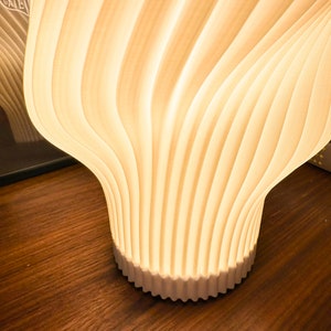 FLOURISH LAMP | STL 3MF 3D Printing Files, Small Wavy Table Lamp ...