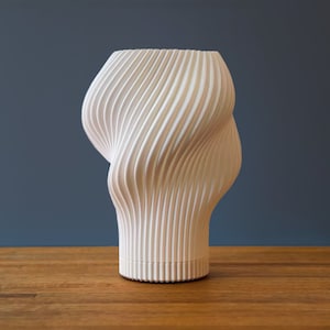 FLOURISH LAMP | STL 3MF 3D Printing Files, Small Wavy Table Lamp ...