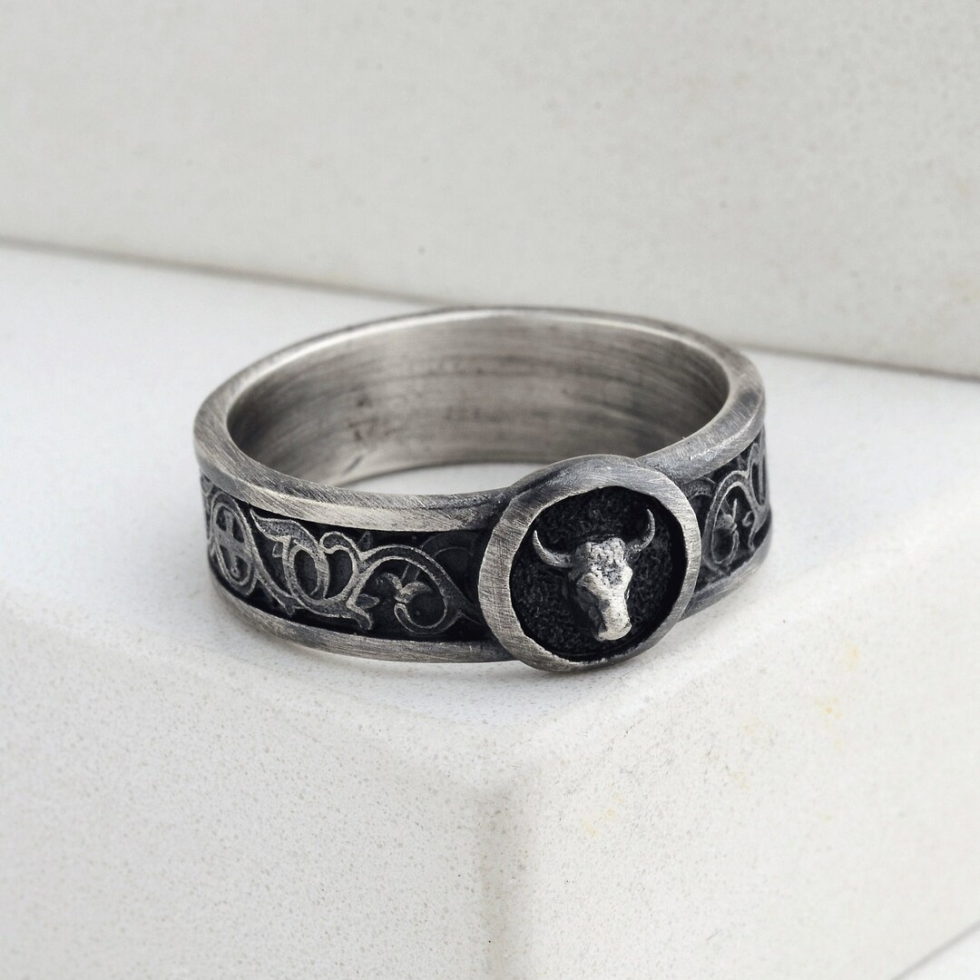 Oxidized Taurus Bull Band Ring, Horoscope Ring, Sterling Silver Pinky ...