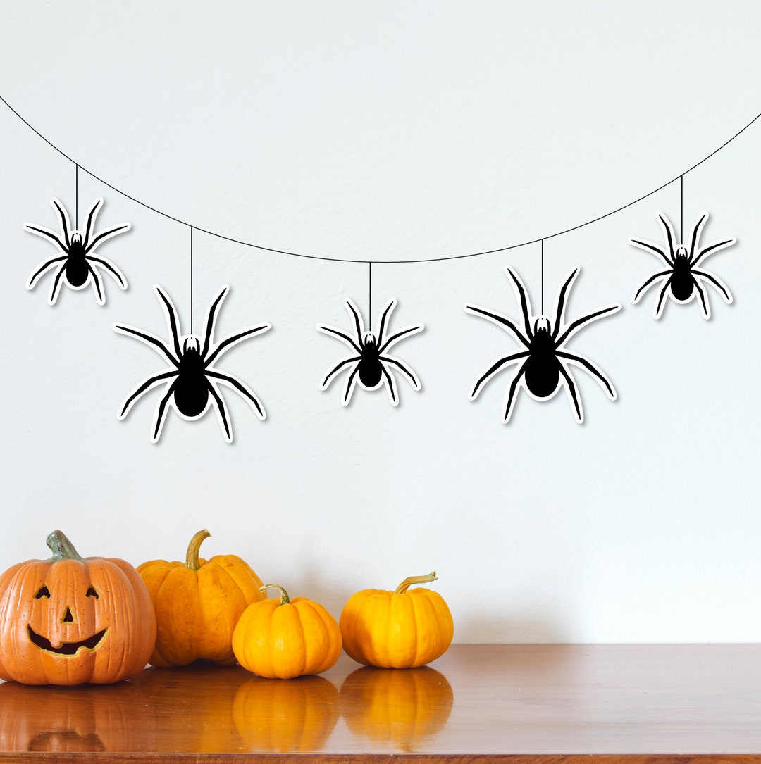 Hanging Spiders | Hanging Decorations | Halloween | Double-sided ...