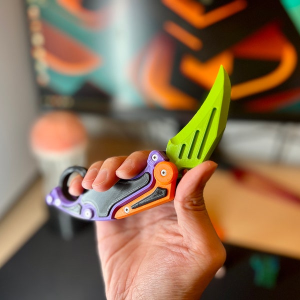 Karambit Spinner - Etsy