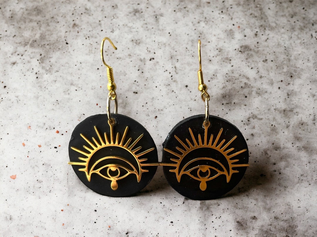Spooky Season Exclusive: Halloween Enlightened Eye Dangling - Etsy