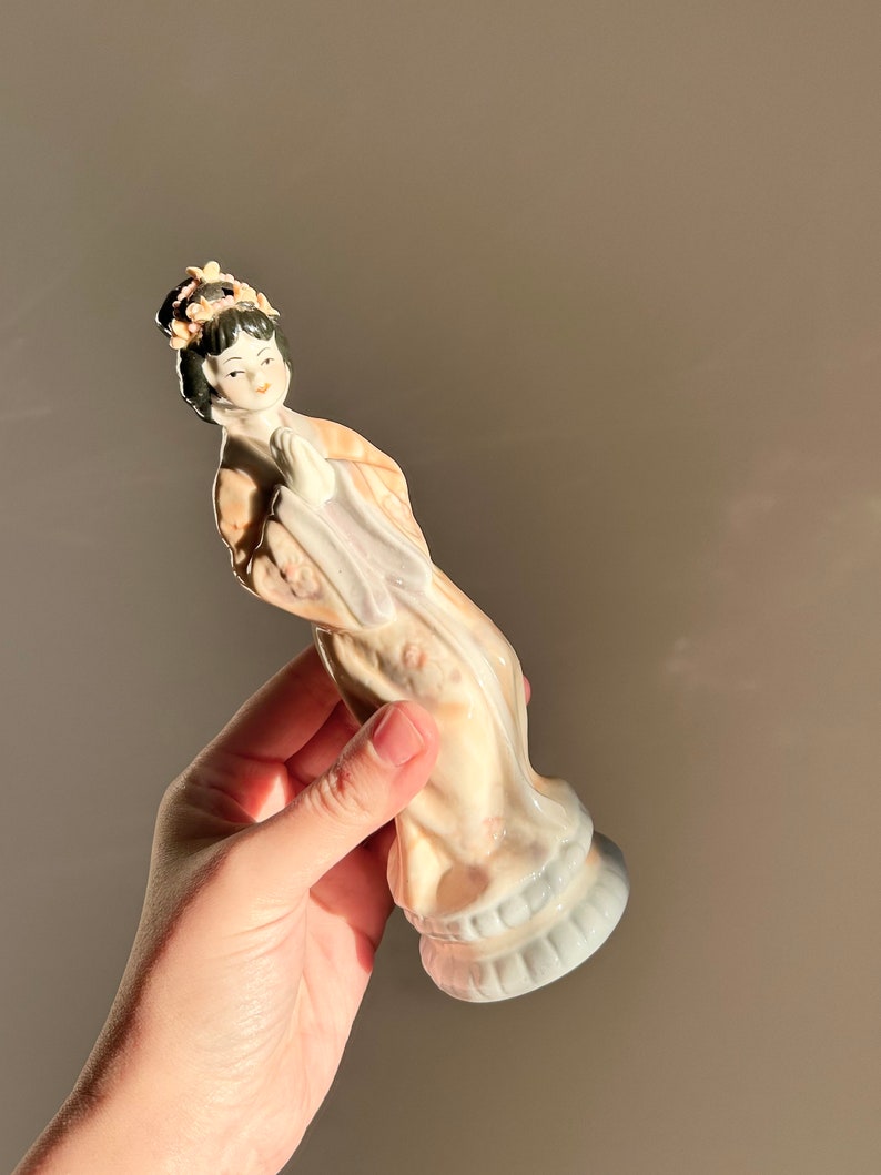 Vintage Geisha Figurine Japanese Traditional Dressed Ornament, Retro ...