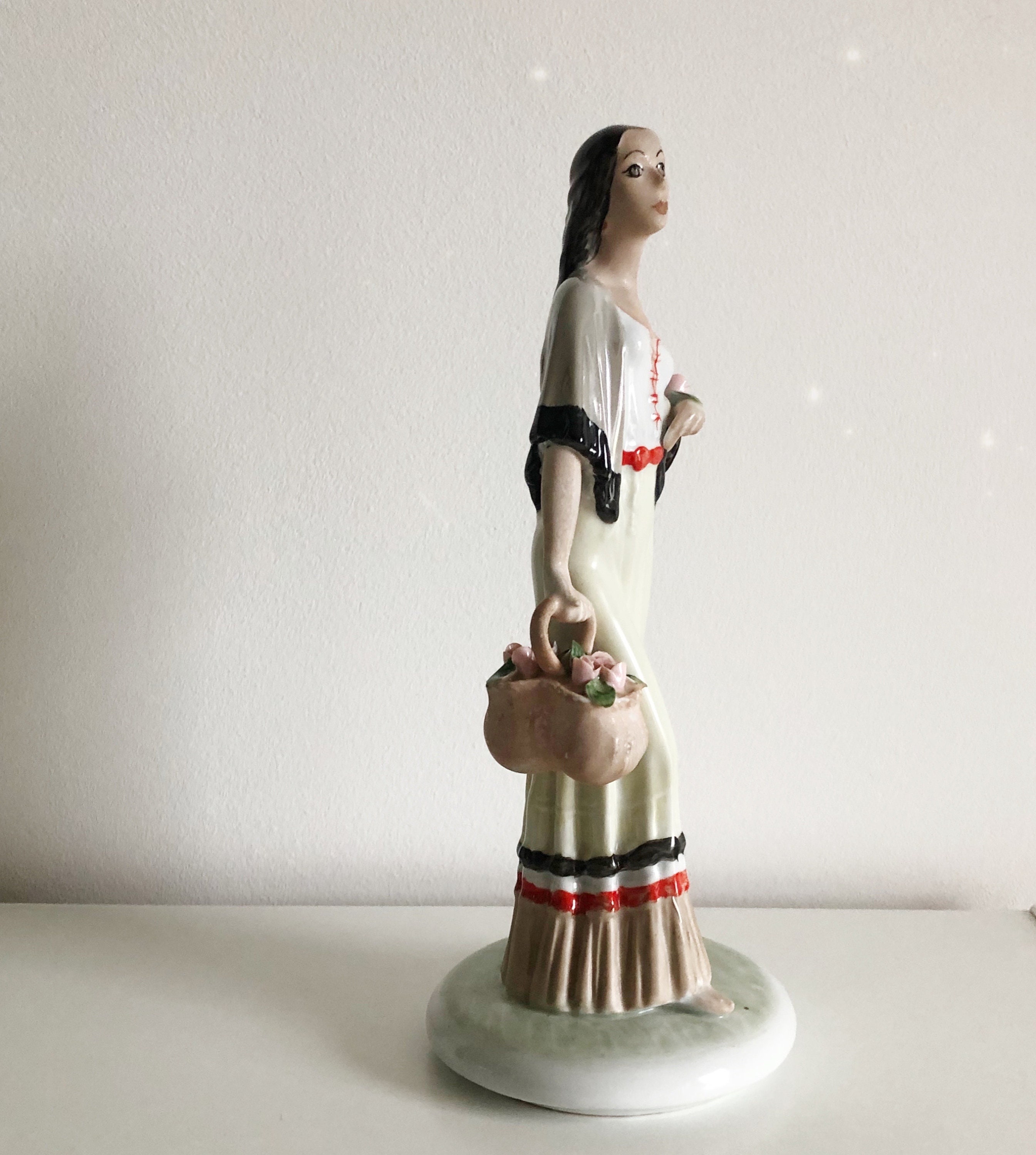 Vintage Porcelain Lady With Flowers Figurine 1970s Alba Iulia Made in ...