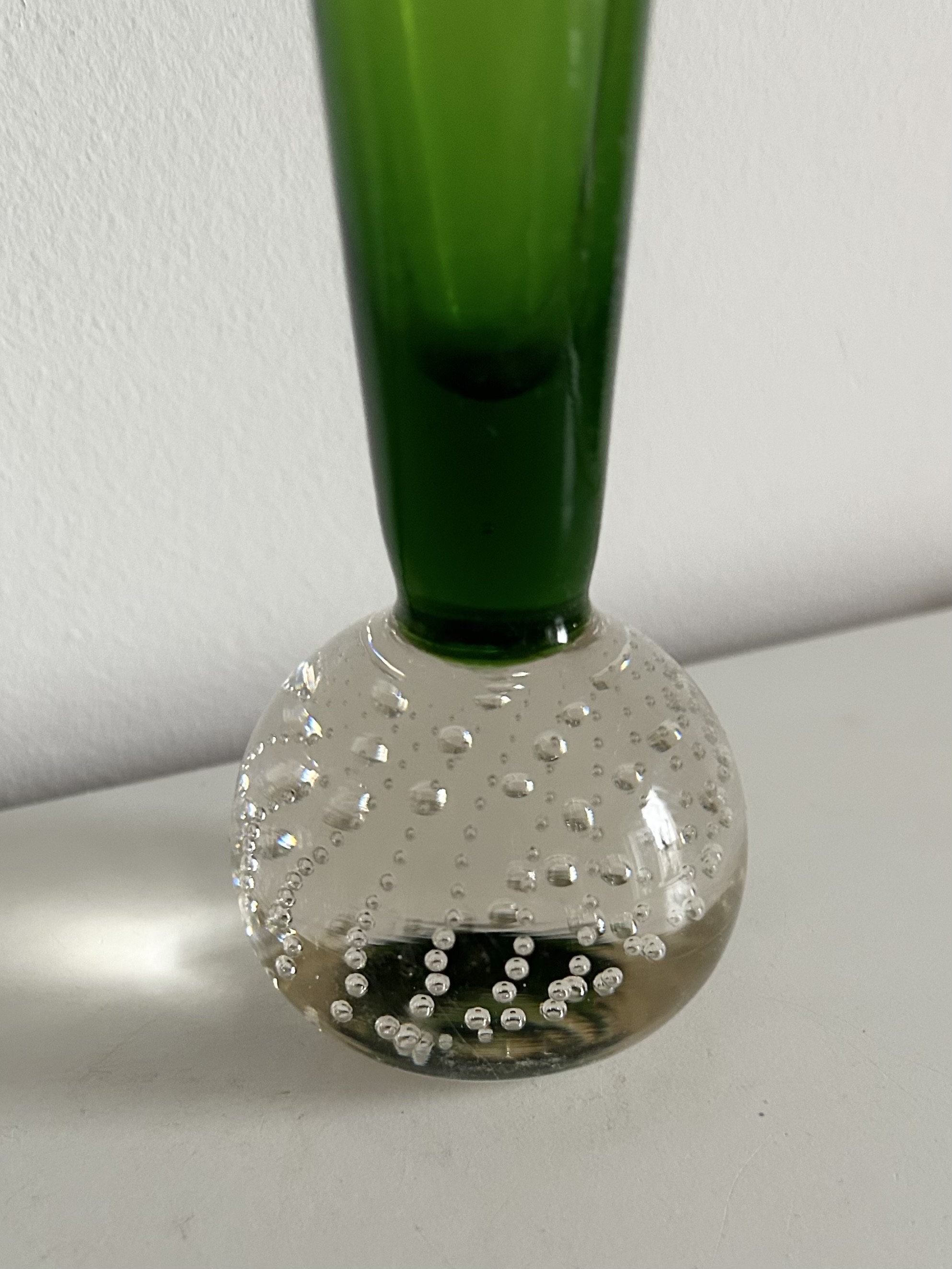 Vintage Large Green Glass Bud Bulb Stem Vase Art Deco Round Base ...