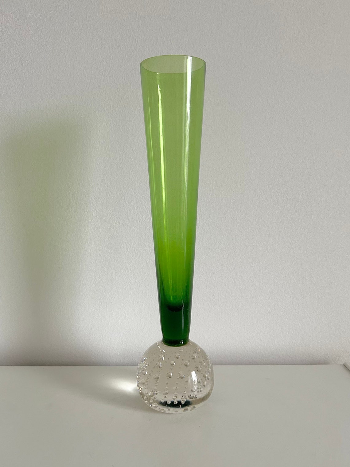 Vintage Large Green Glass Bud Bulb Stem Vase Art Deco Round Base ...