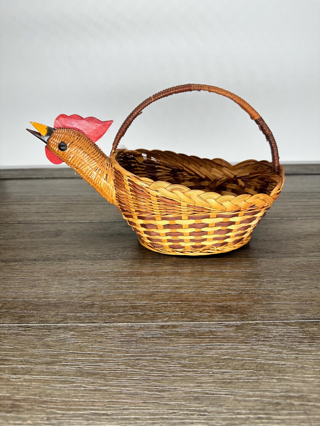 Vintage Rooster Basket: Farmhouse Kitchen Decor - Etsy