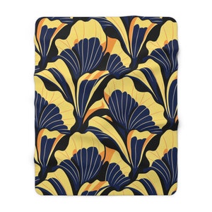 Opulent Leaves Art Deco Floral Fleece Sherpa Blanket, Soft Sofa Throw ...