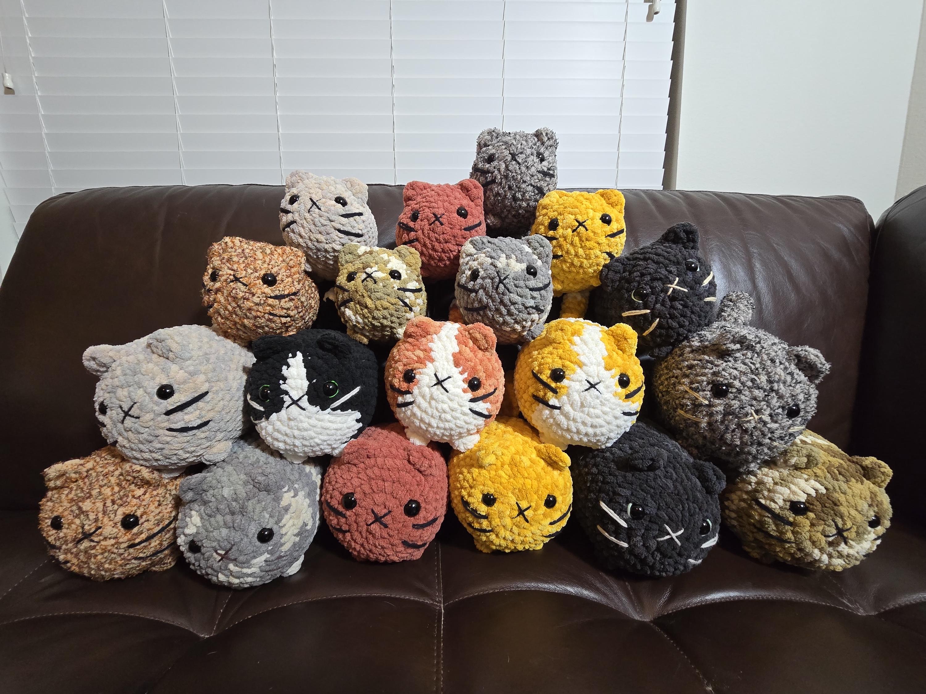 Loaf Cat Plushie/crochet Amigurumi - Etsy