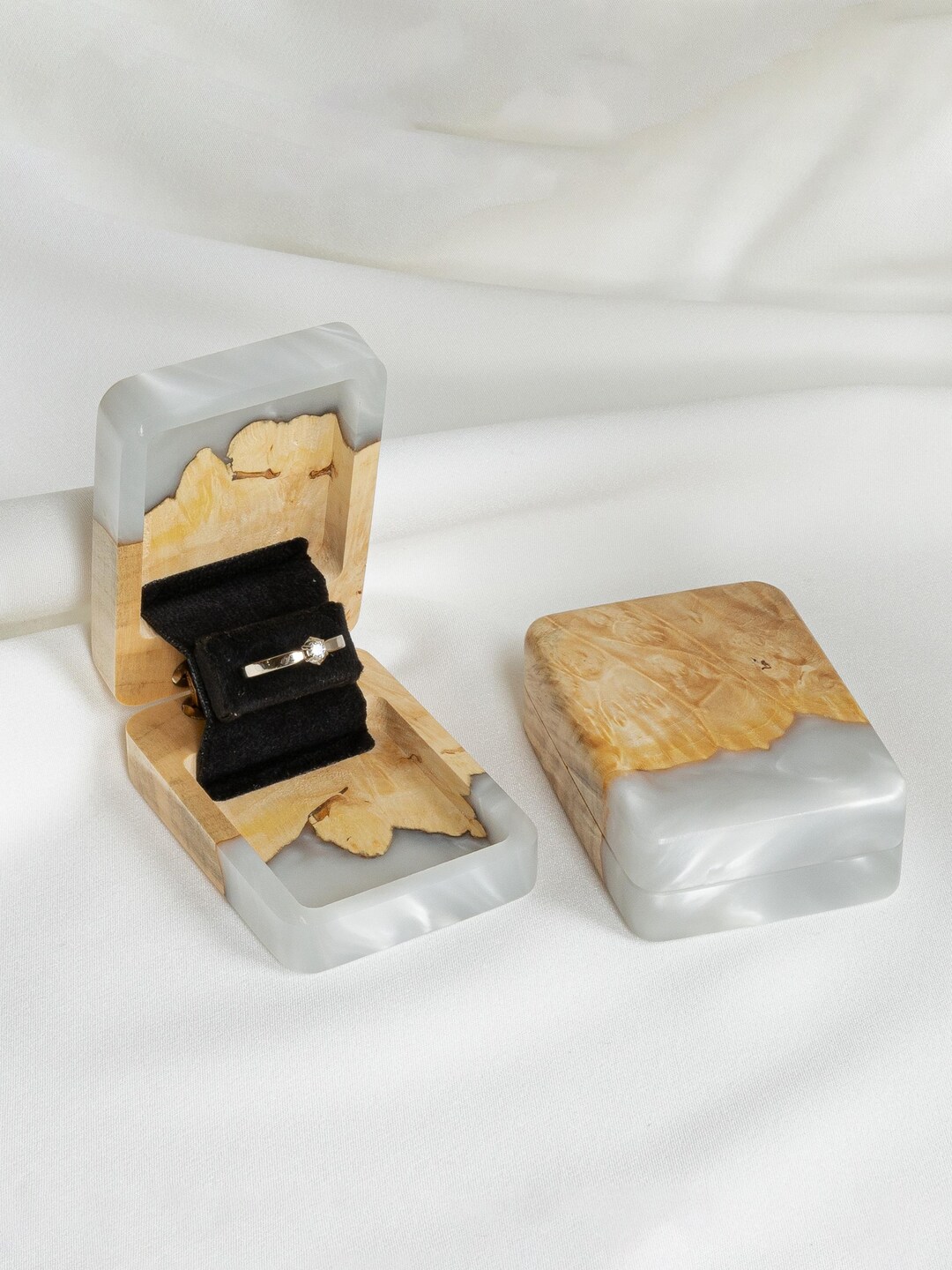 Epoxy & Wood ENGAGEMENT RING BOX. Custom Flip up Ring Box as ...