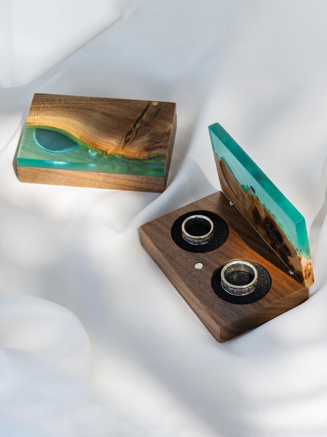 Double WEDDING RING BOX Resin & Wood Wedding Details. Custom Proposal ...