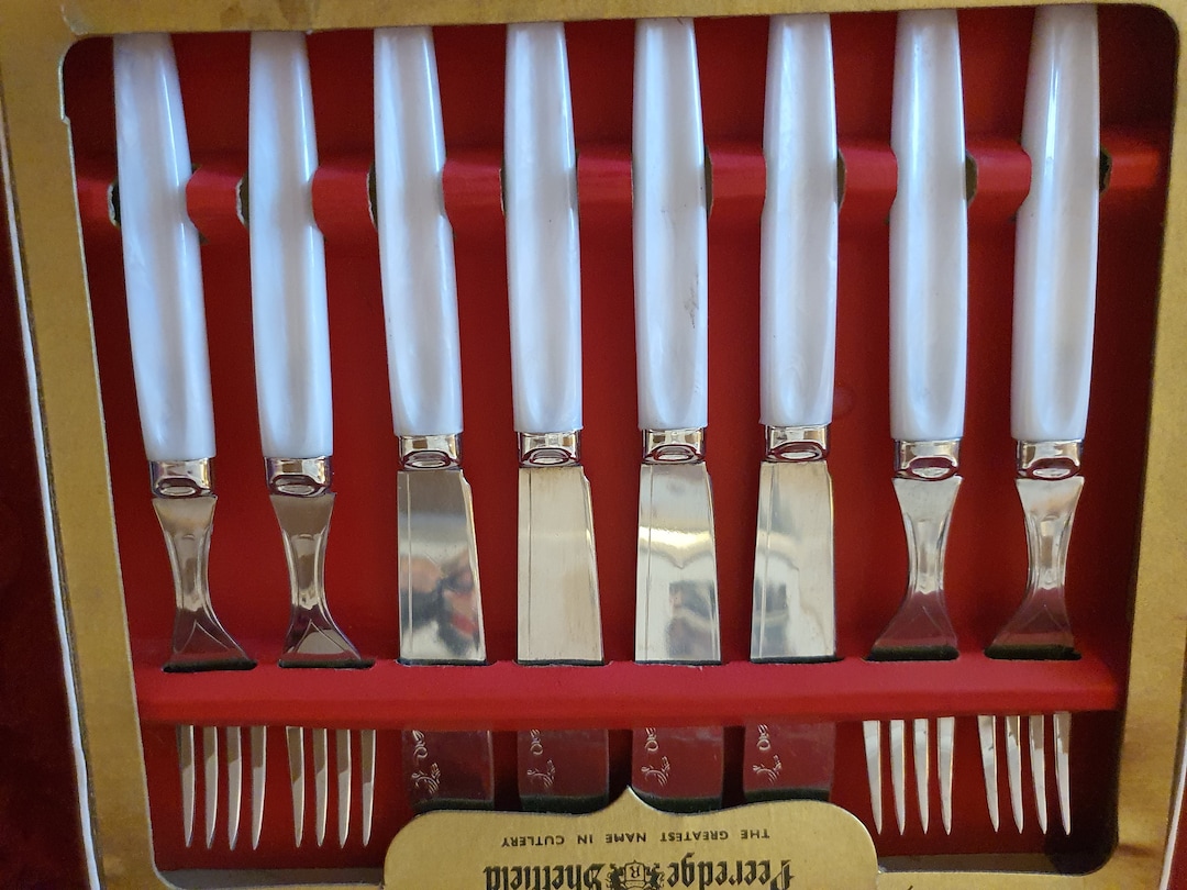 Vintage Knife and Fork Set in Box - Etsy