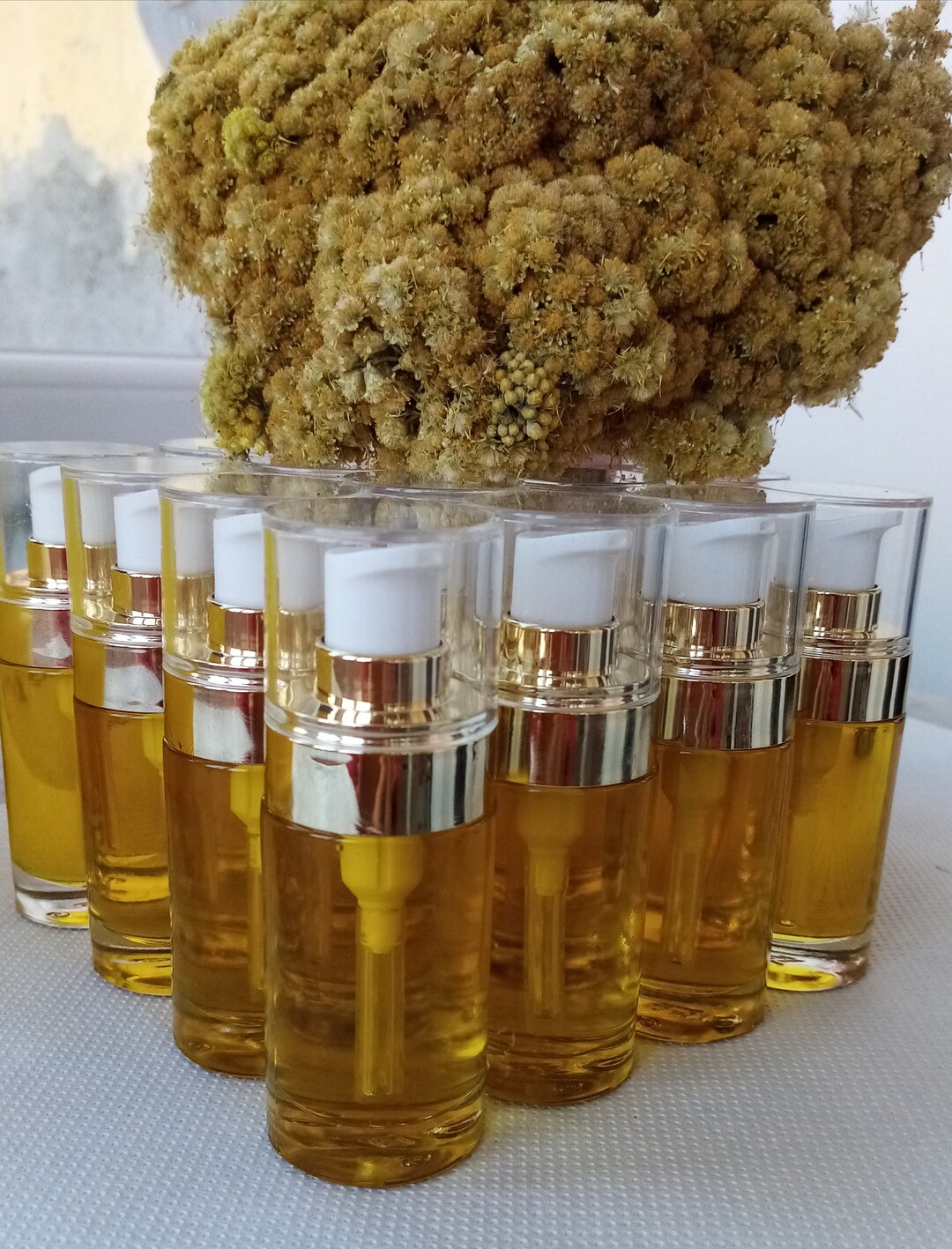 Miracle Gold Lakesis Oil & Immortelle Organic Essential Oil Face Serum ...