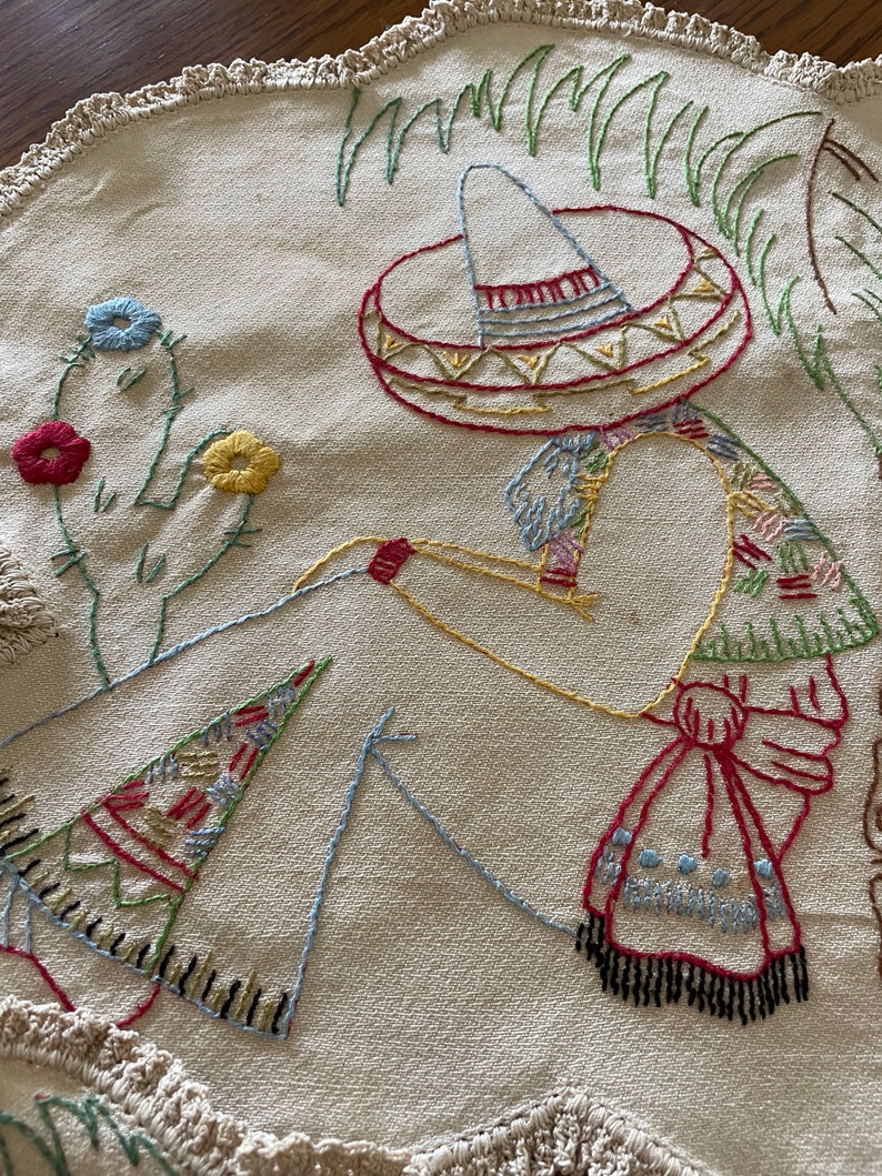 SLEEPING MEXICAN Vintage Hand Stitched Three Piece Duchess/ Doily Set ...