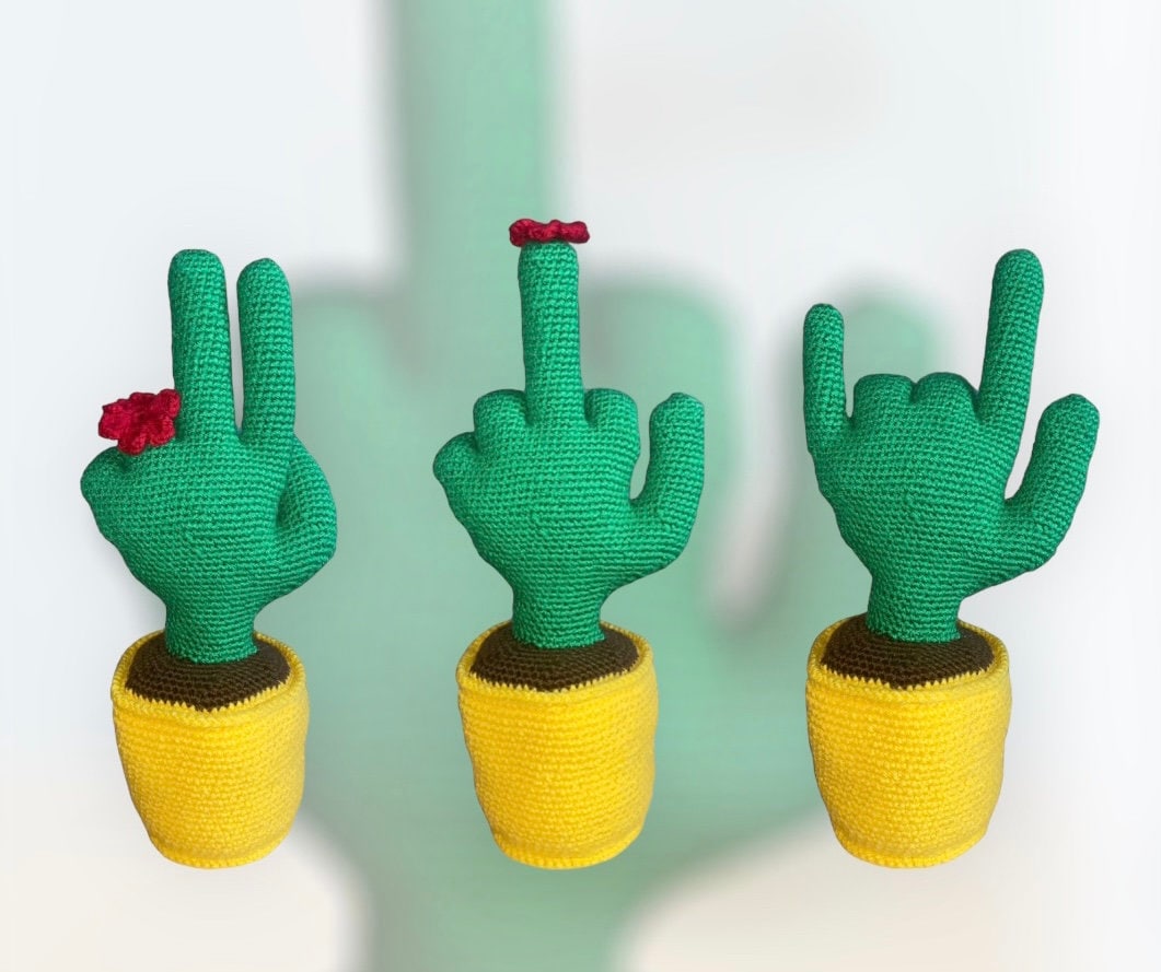 Pot With middle Finger Cactus Crochet Pattern / Cactus Amigurumi ...