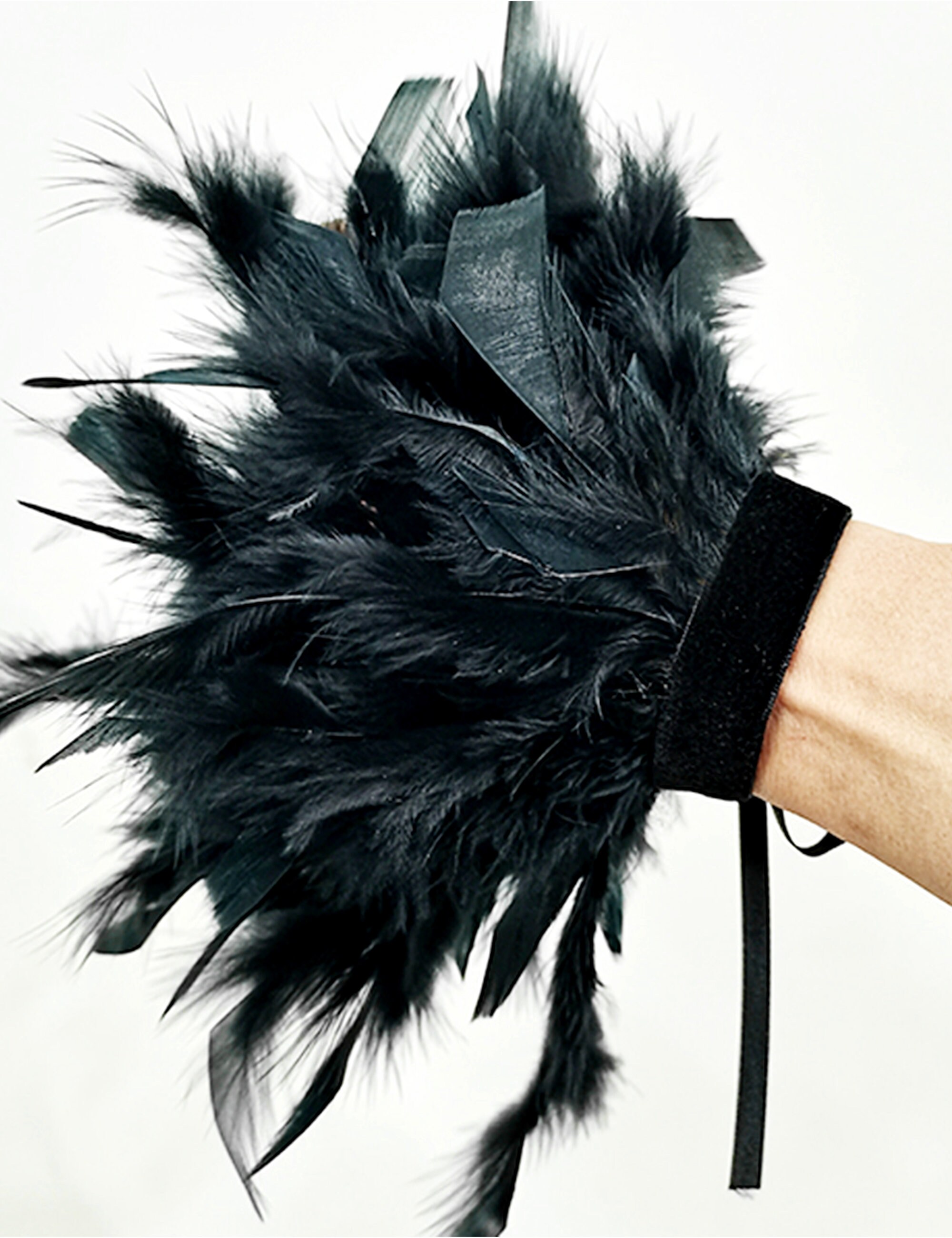 Gothic Women's Lace Feather Gloves Feather Wrist Cuffs Feather ...