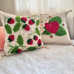 Seasonal Strawberry Pillow Cover - Farmhouse Decor - Home Decor Accent ...