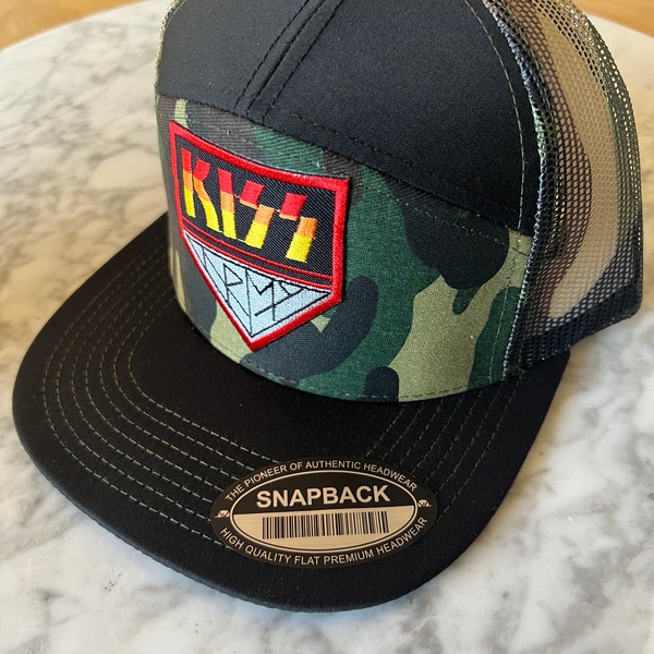 Kiss - Etsy