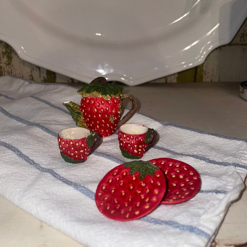 Strawberry Tea Set - Etsy