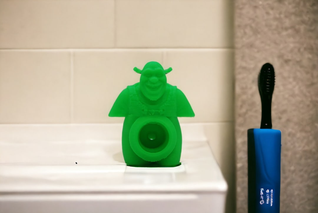 Shrek Toothpaste Lid Shrek the Ogre Toothpaste Topper Fun Gift Toy ...