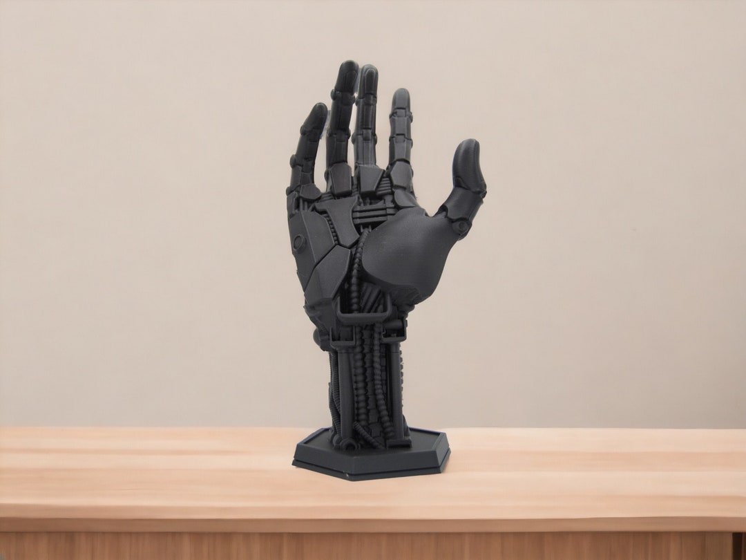 Upgrade Your Gaming Setup With a 3D Printed Robot Hand Controller ...