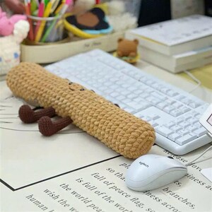 Crochet Keyboard Wrist Rest Pattern, Crochet Wrist Pad Pattern for ...