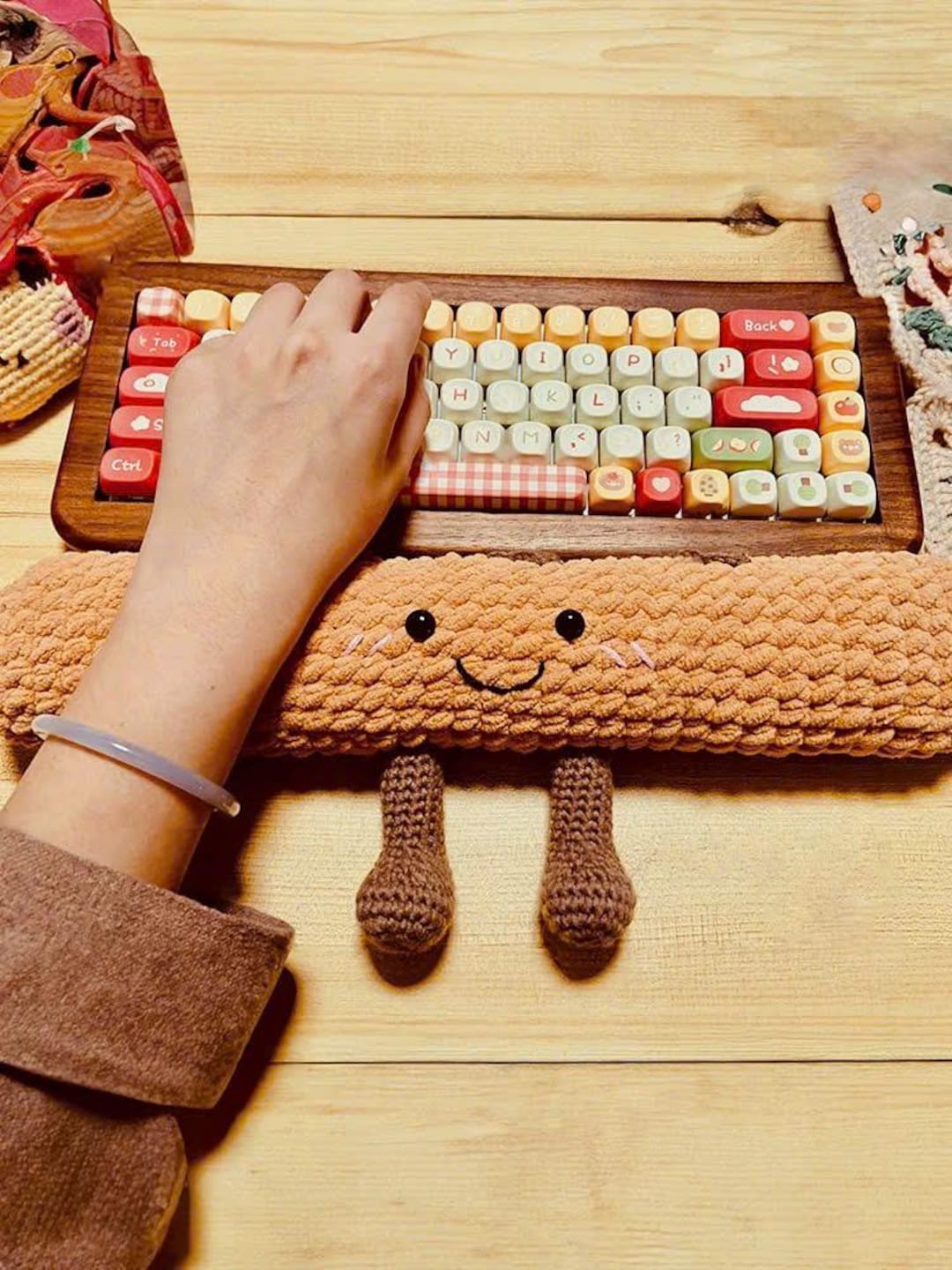 Crochet Keyboard Wrist Rest Pattern, Crochet Wrist Pad Pattern for ...