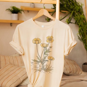 Cottagecore Flower Shirt Yellow Flower T-shirt Cottagecore Botanical ...