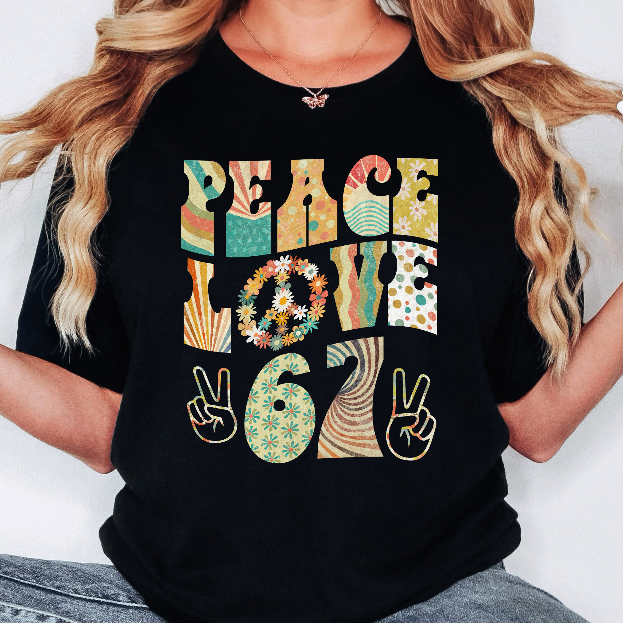 67 Peace Love, Retro Tee, 1967 Birthday, Born 1967, 67 Years Old ...