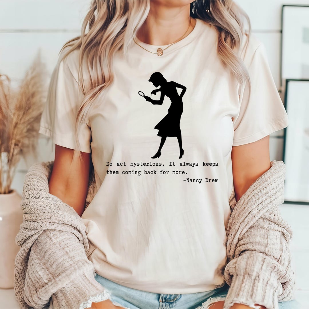 Girl Detective T-shirt: Retro Sleuth Book Lover Gift - Etsy