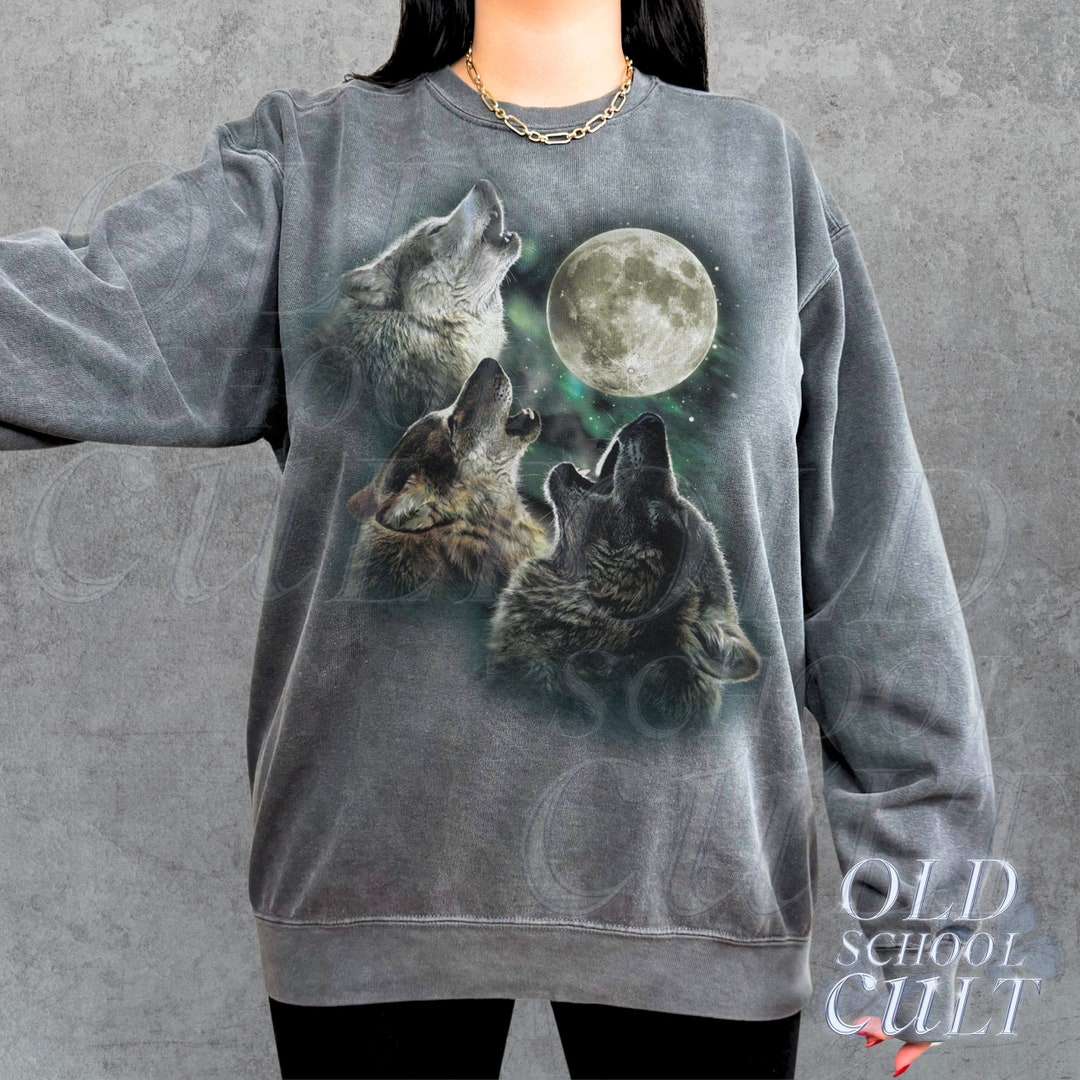 Three Howling Wolves Vintage 90s Graphic Sweatshirt, Retro Comfort ...