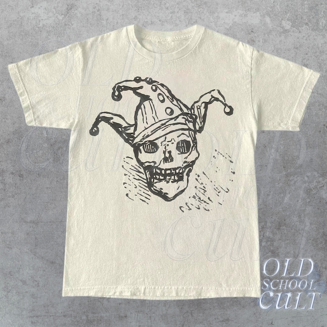 Vintage Skull Graphic T-shirt, Retro Style Skull 90s Tee, Skull Art ...