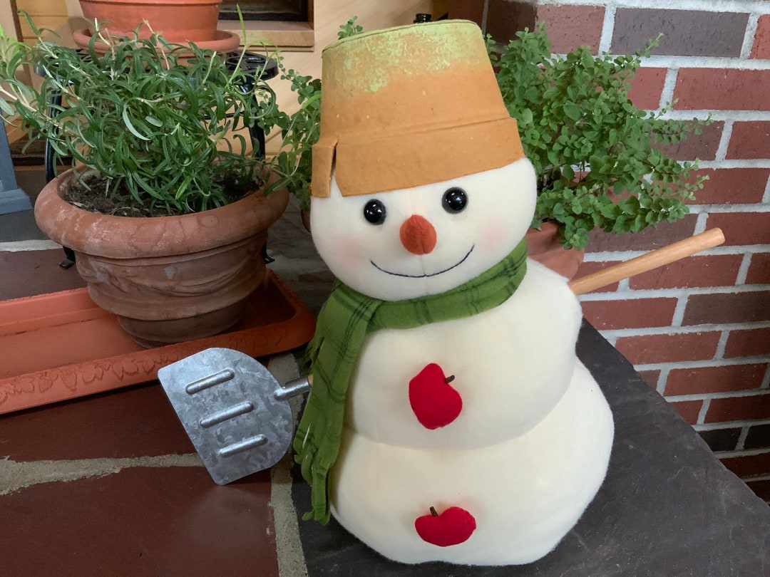 Vintage Hallmark Garden Snowman, Plush Snowman, Centerpiece, Winter ...
