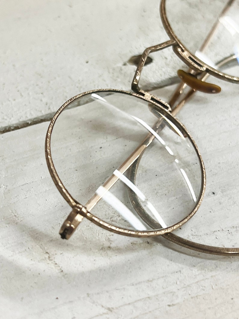 Pair of Antique 1920's Round Reading Glasses With Details - Etsy