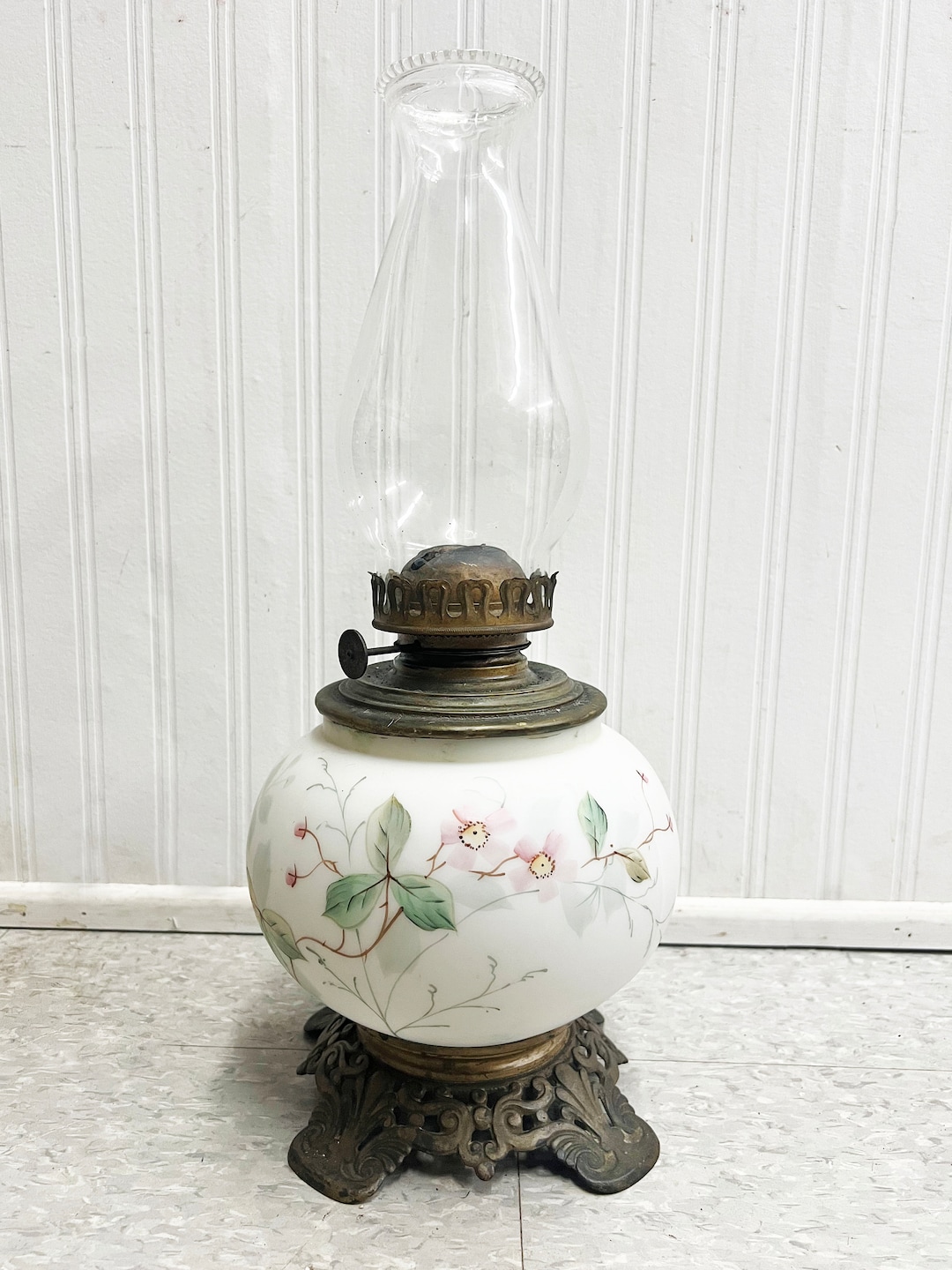 Gorgeous Early 1900's Hand Painted With Brass Base Oil Lamp - Etsy