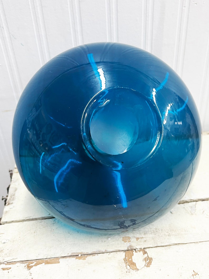 Vintage Blue Glass Vase - Etsy