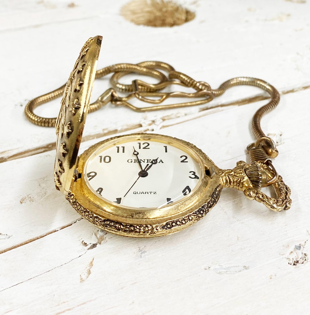Vintage GENEVA Quartz Pocket Watch With 1886-1986 Statue of Liberty and ...