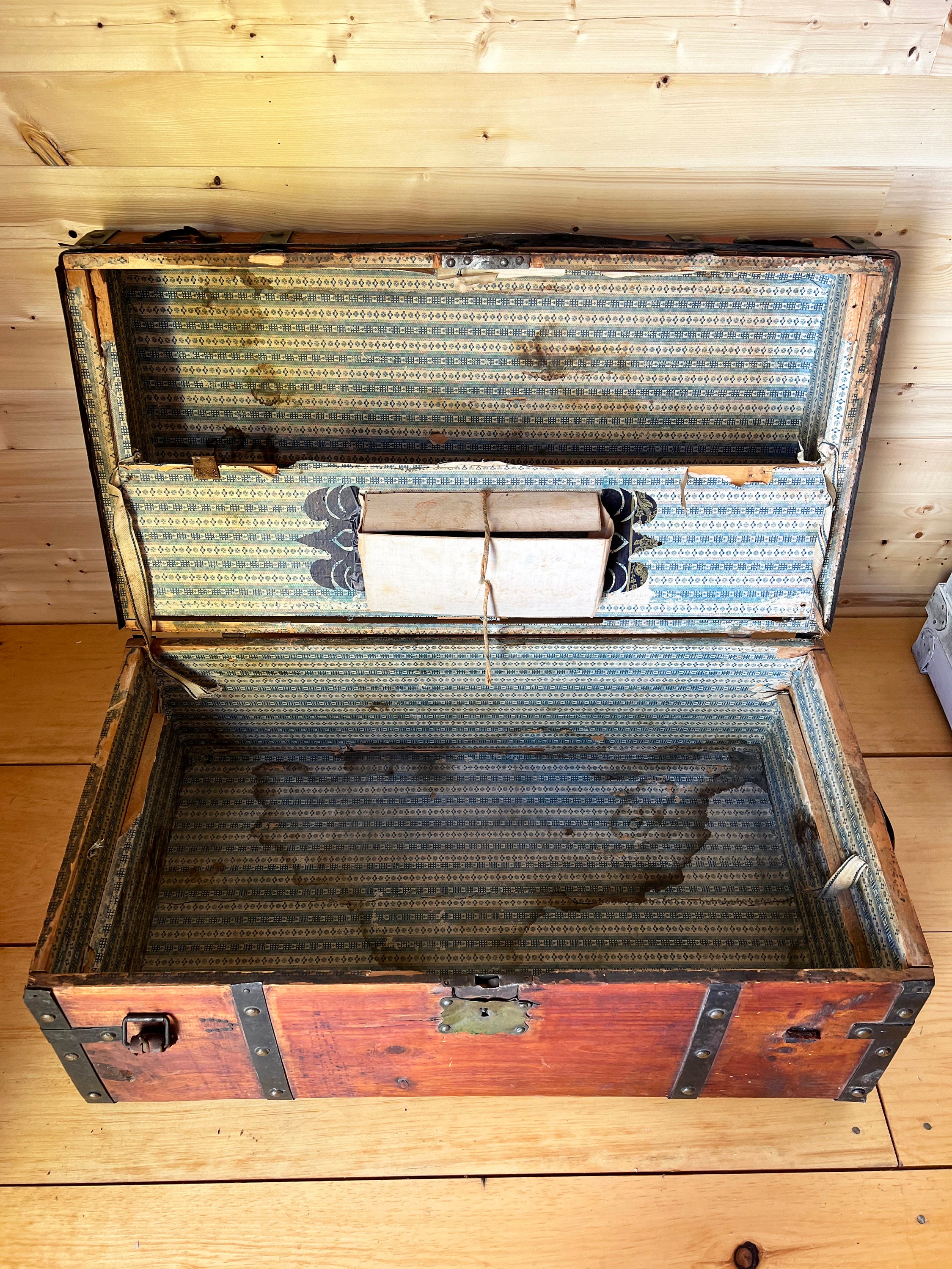 RARE 1860's Jenny Lind Steamer Trunk - Etsy