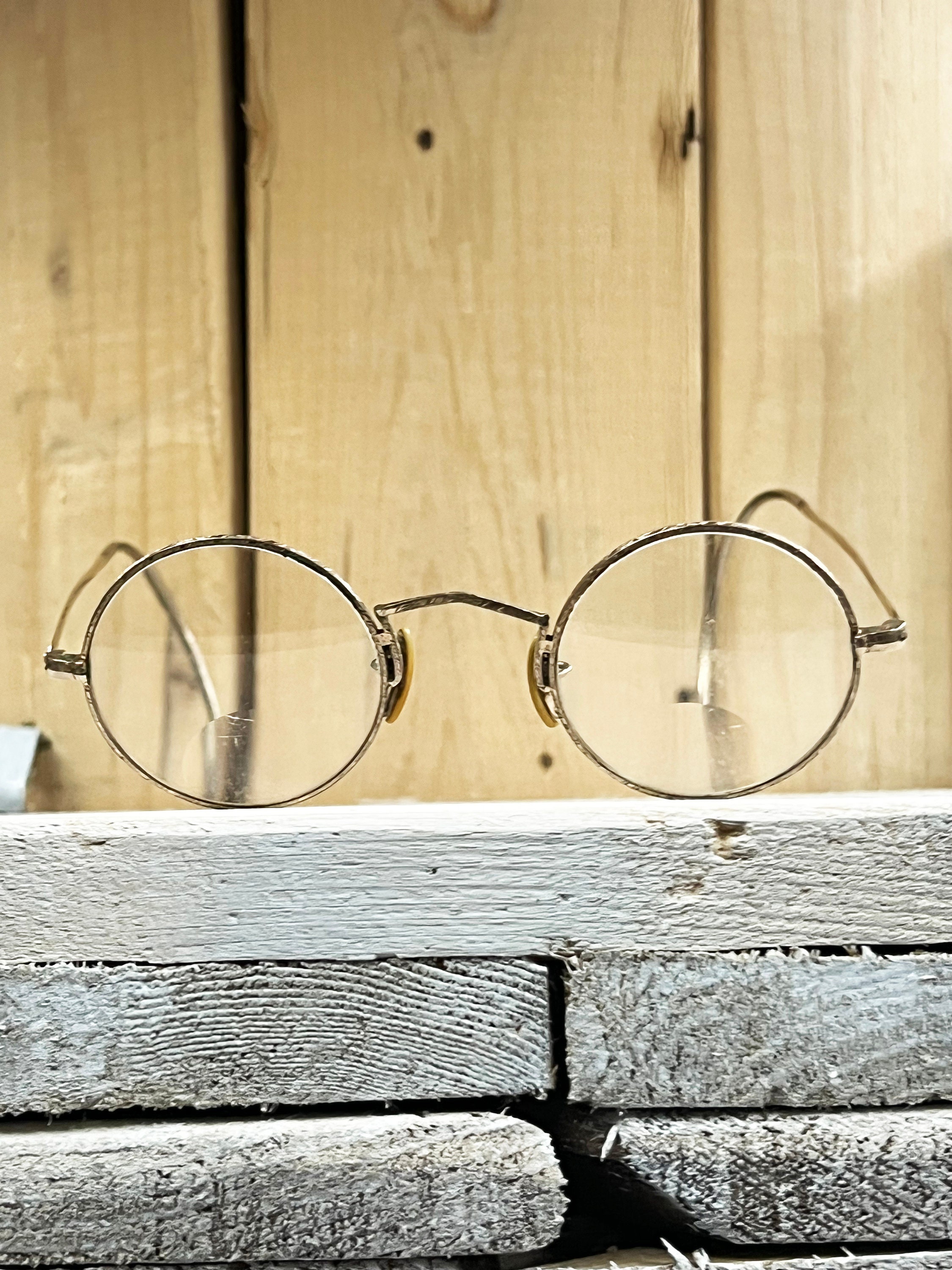 Pair of Antique 1920's Round Reading Glasses With Details - Etsy