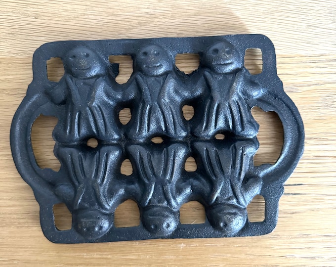 Vintage Cast Iron Gingerbread Mold/ for Soap ,baking ,beeswax,or ...