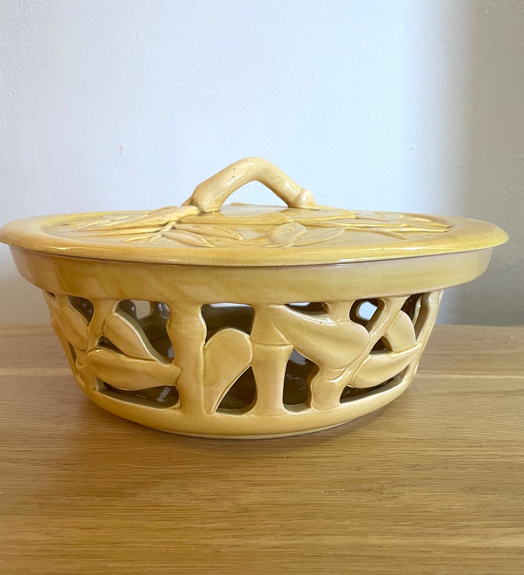 Vintage Walter Wilson California Pottery Bowl and Lid - Etsy